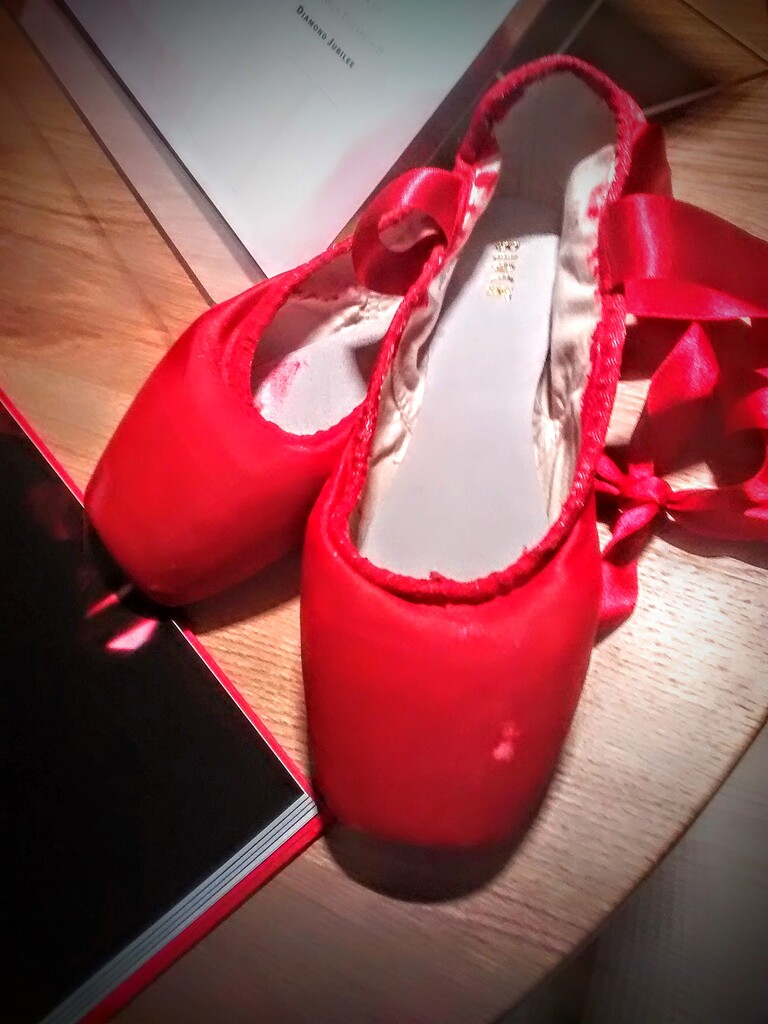 The Red Shoes - Photos for Play - Topaz Community