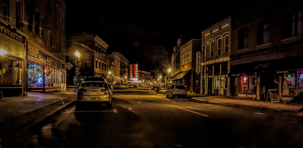 Downtown - Scenery and Architecture - Topaz Community