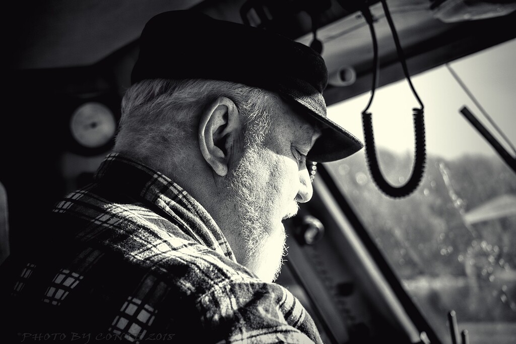 Capt. John - B&W - Topaz Community